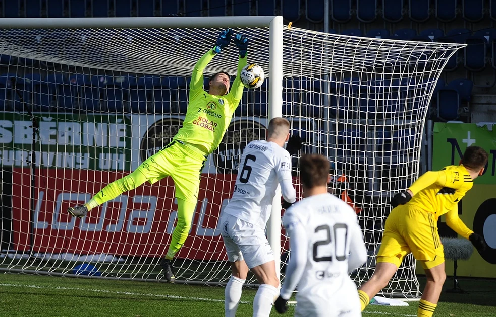 VIDEO: Filip Nguyen a Jan Palinek před zápasem Slovácka na půdě ...