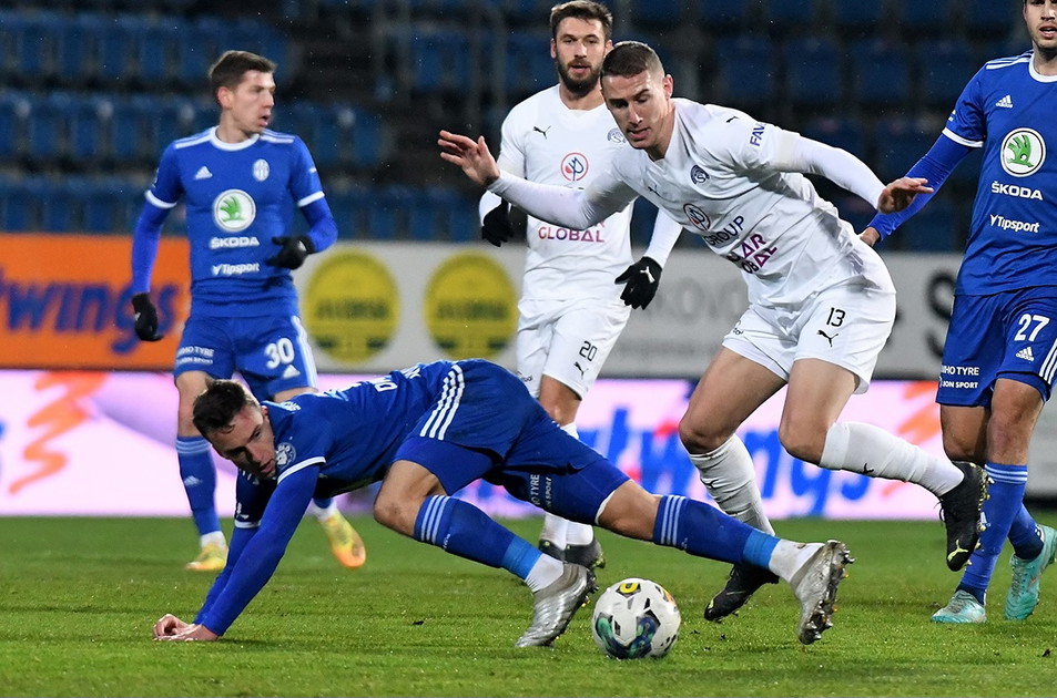 Slovácko postupuje do čtvrtfinále poháru - 1.FC Slovácko